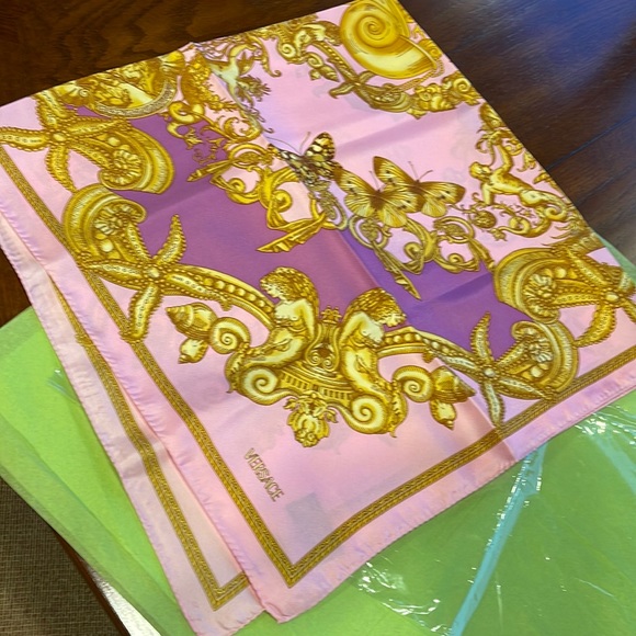 Versace | Accessories | New Versace 45 Silk Pink Gold Baroque Medusa ...
